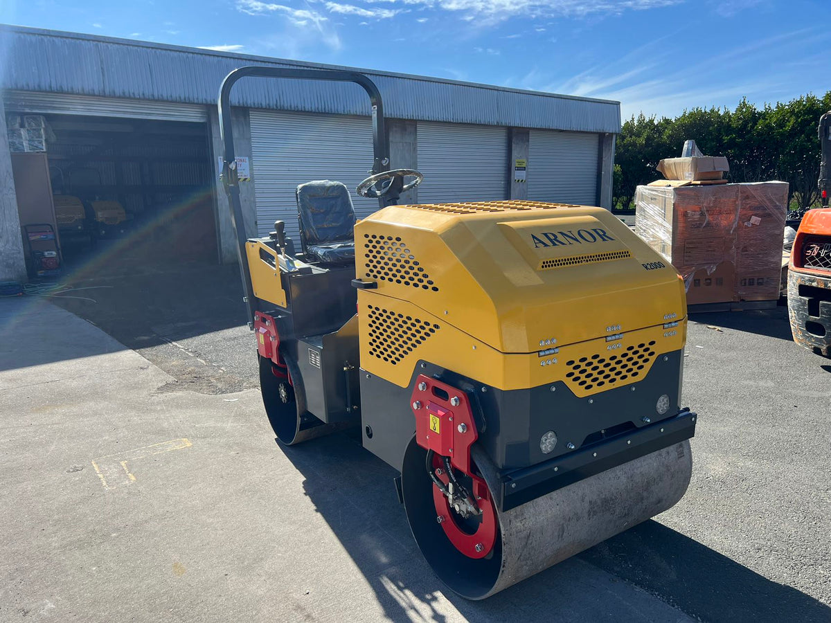 R2000,With Changchai 3 cylinder diesel engine ZN390B/39HP, electrice s ...